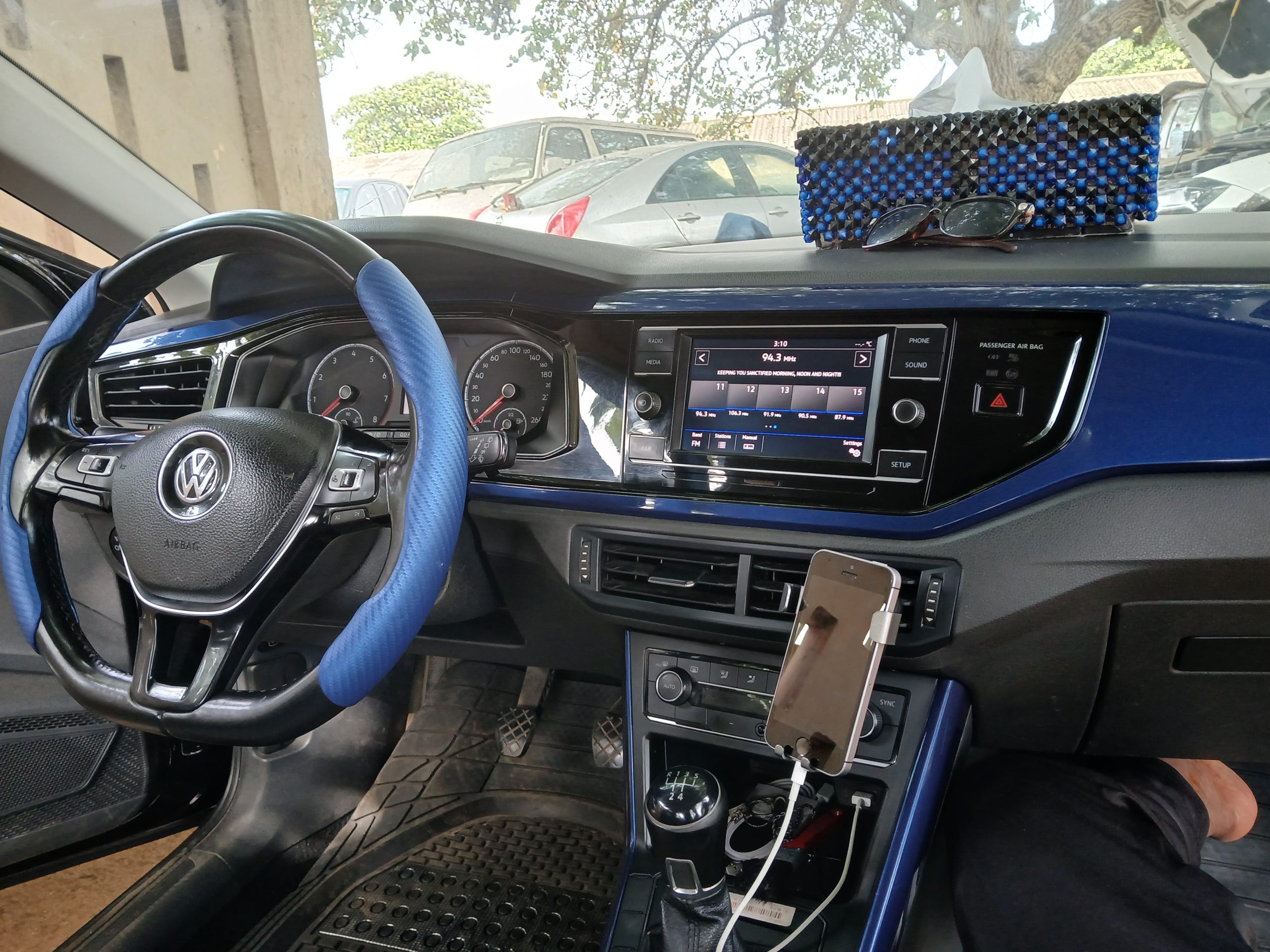 Mawusi Transport Services - Oze